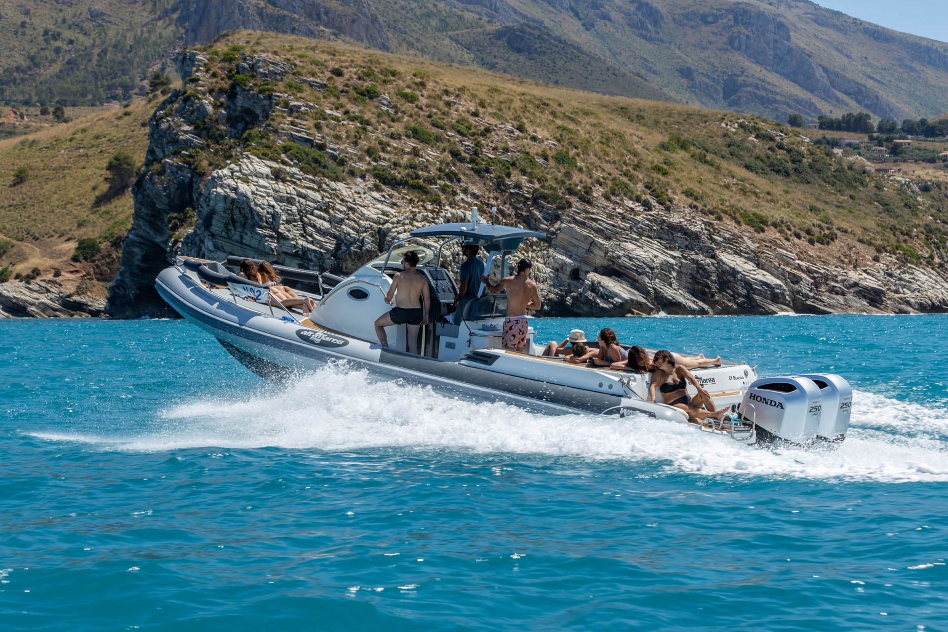 Excursions and boat rental Favignana and Egadi Islands - Mare and More