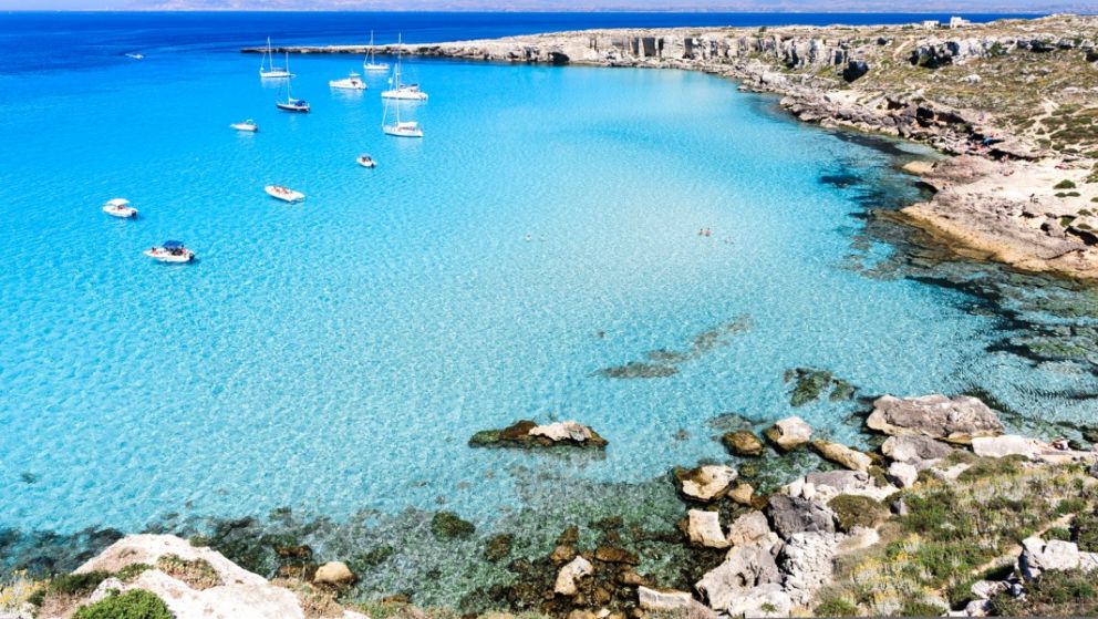 Cala rossa bay
